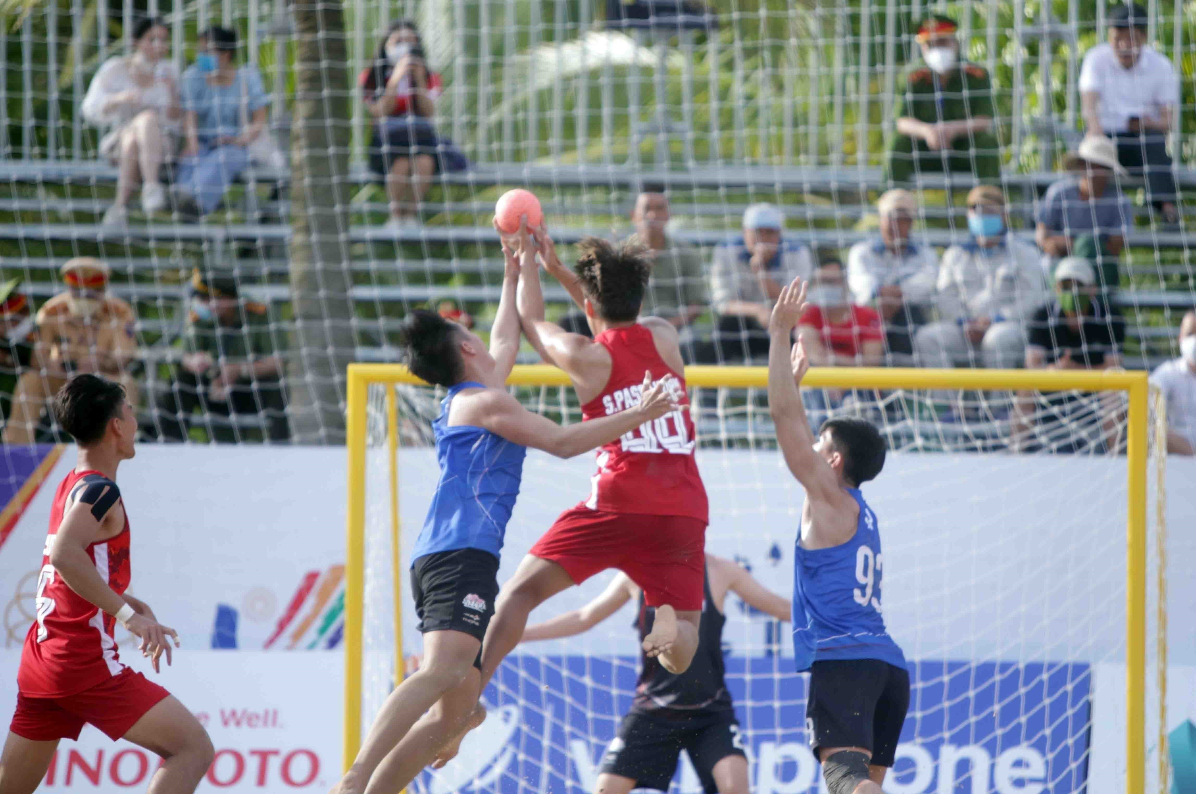 SEA Games 31: Thailand wins 2-0 over Singapore in men's beach handball ...